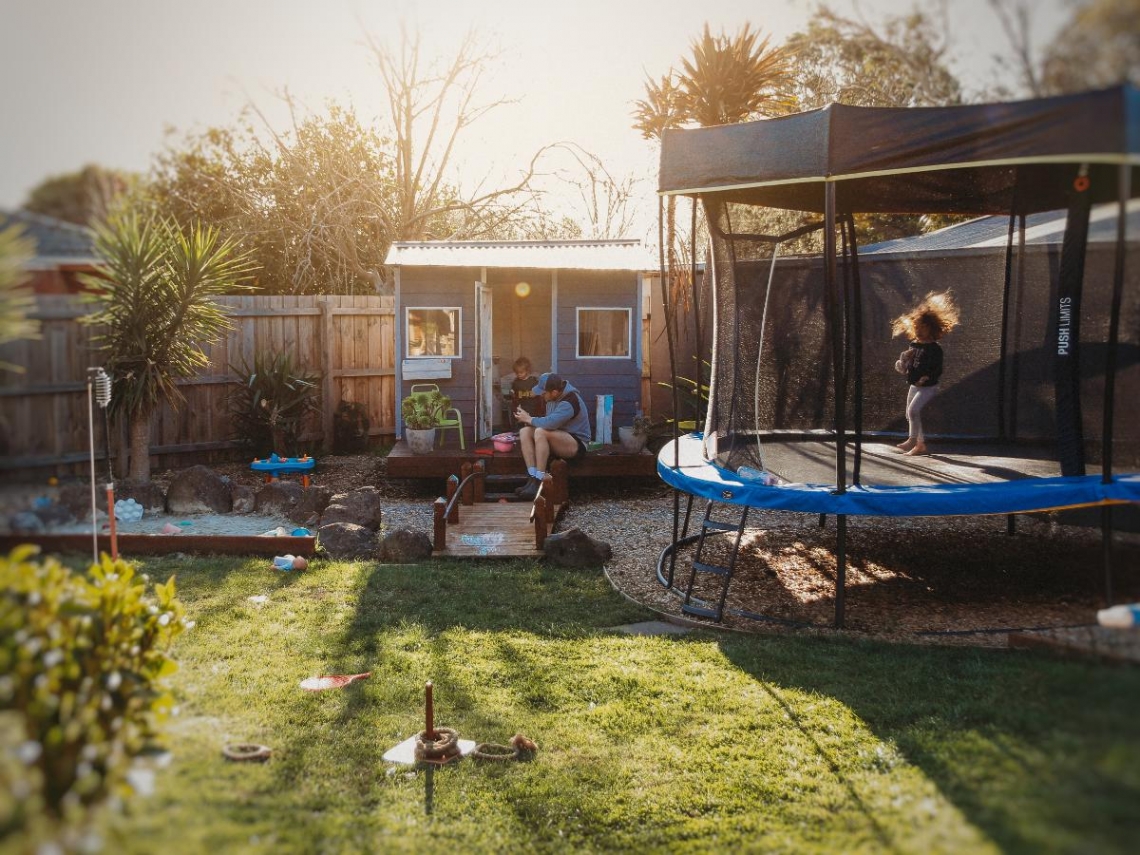 Trampoline Landscaping Ideas For Your Garden